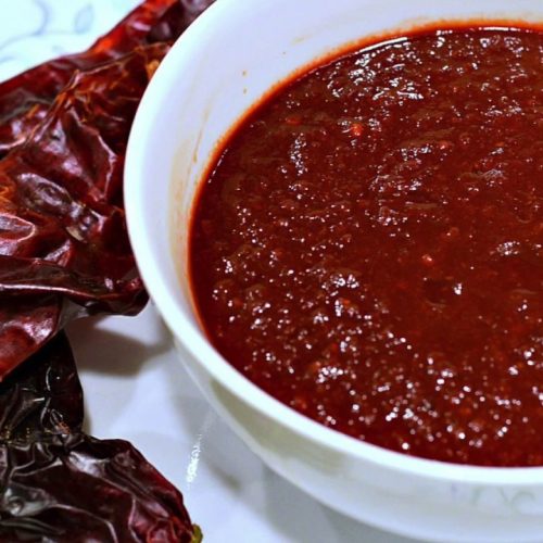 NEW MEXICO RED CHILE SAUCE - Los Foodies Magazine