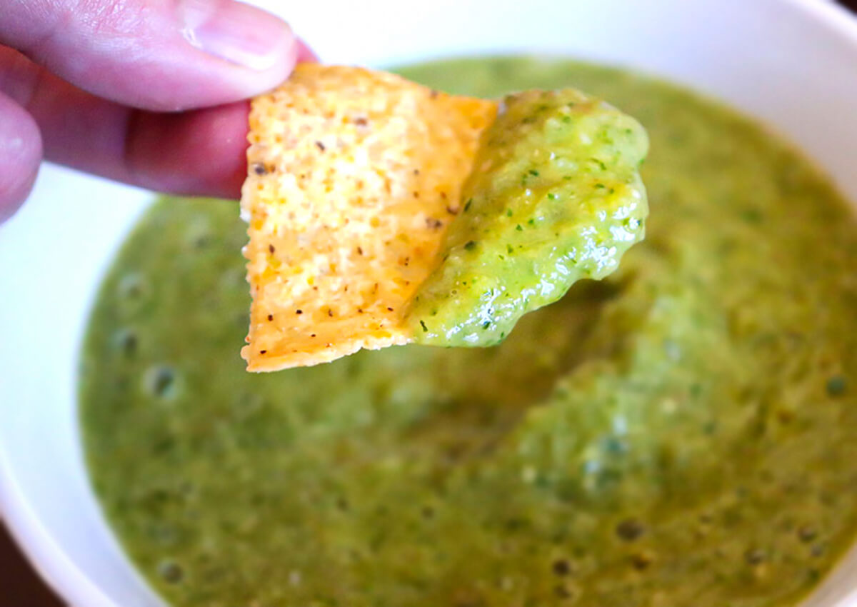 Salsa Verde Recipe (Green Salsa) - Los Foodies Magazine