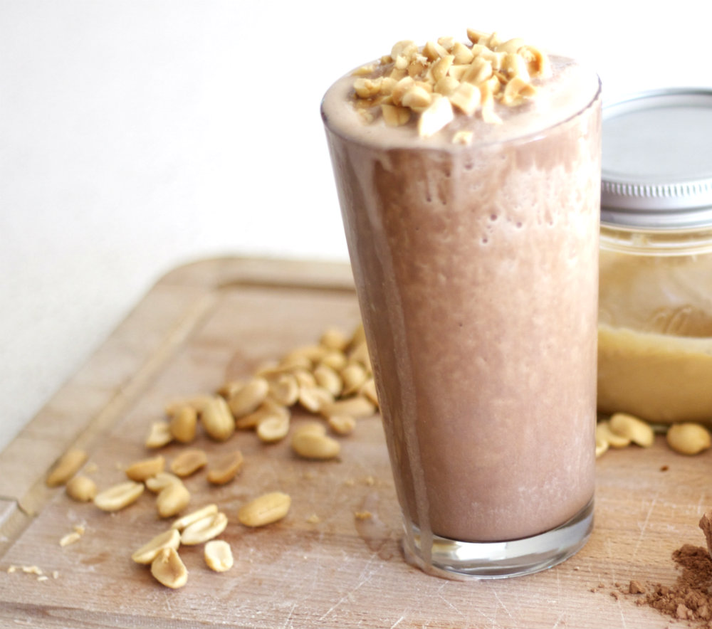 Chocolate and Red Chile Milkshake - Los Foodies Magazine